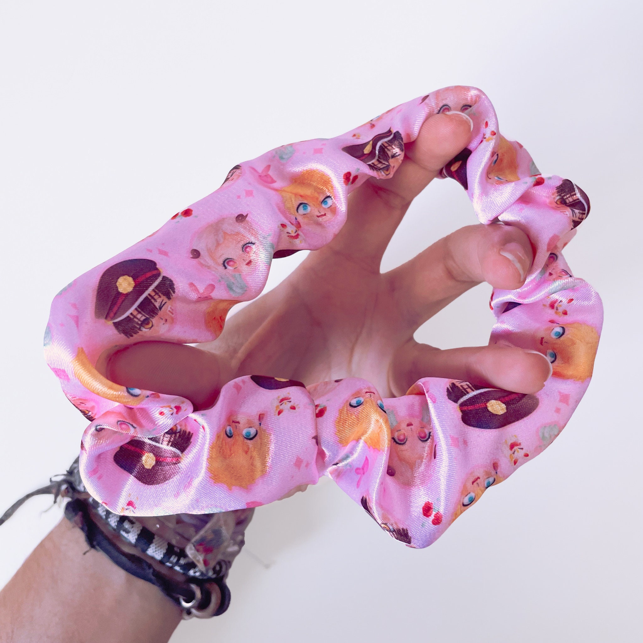 Scrunchies Jibaku Shonen Hanako-kun Nene Yashiro Kou Minamoto Anime ...