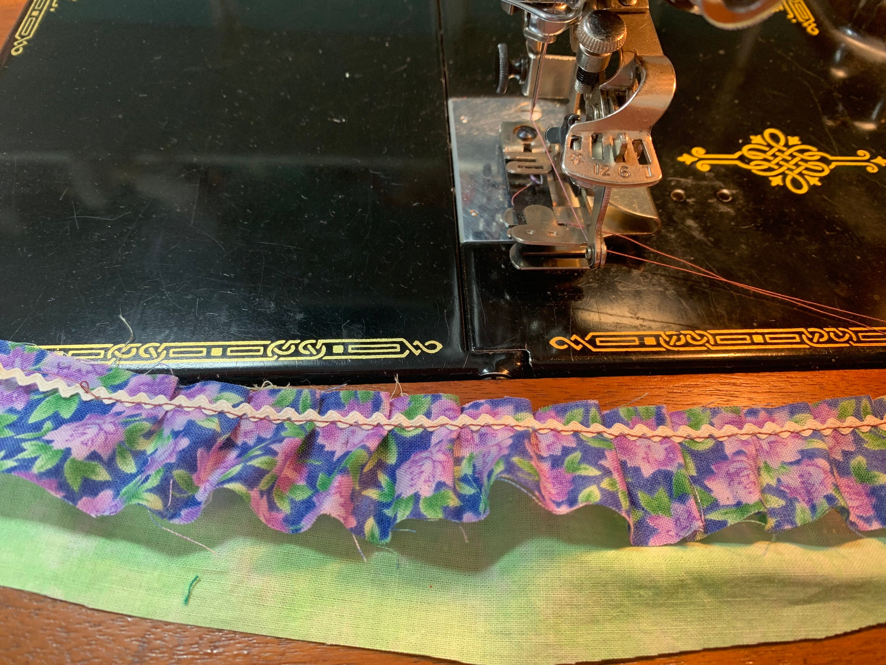 Singer Featherweight Ruffler - Etsy