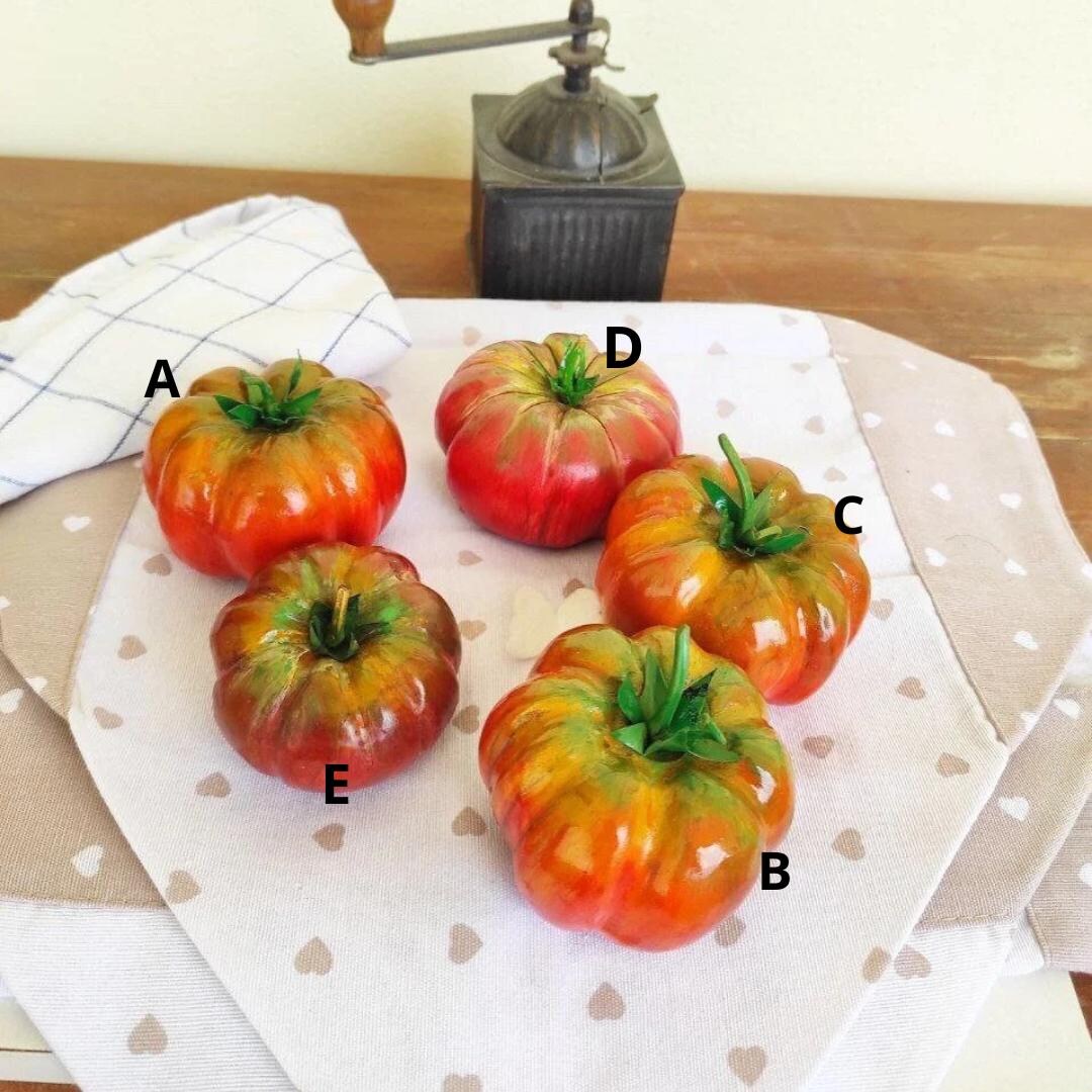 Hand-painted Tomatoes Carved Into Olive Wood Housewarming Gift - Etsy