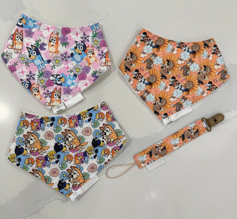 Bluey Minnie Mouse Disney Handmade Scarf Bib and Pacifier Clip Set - Etsy