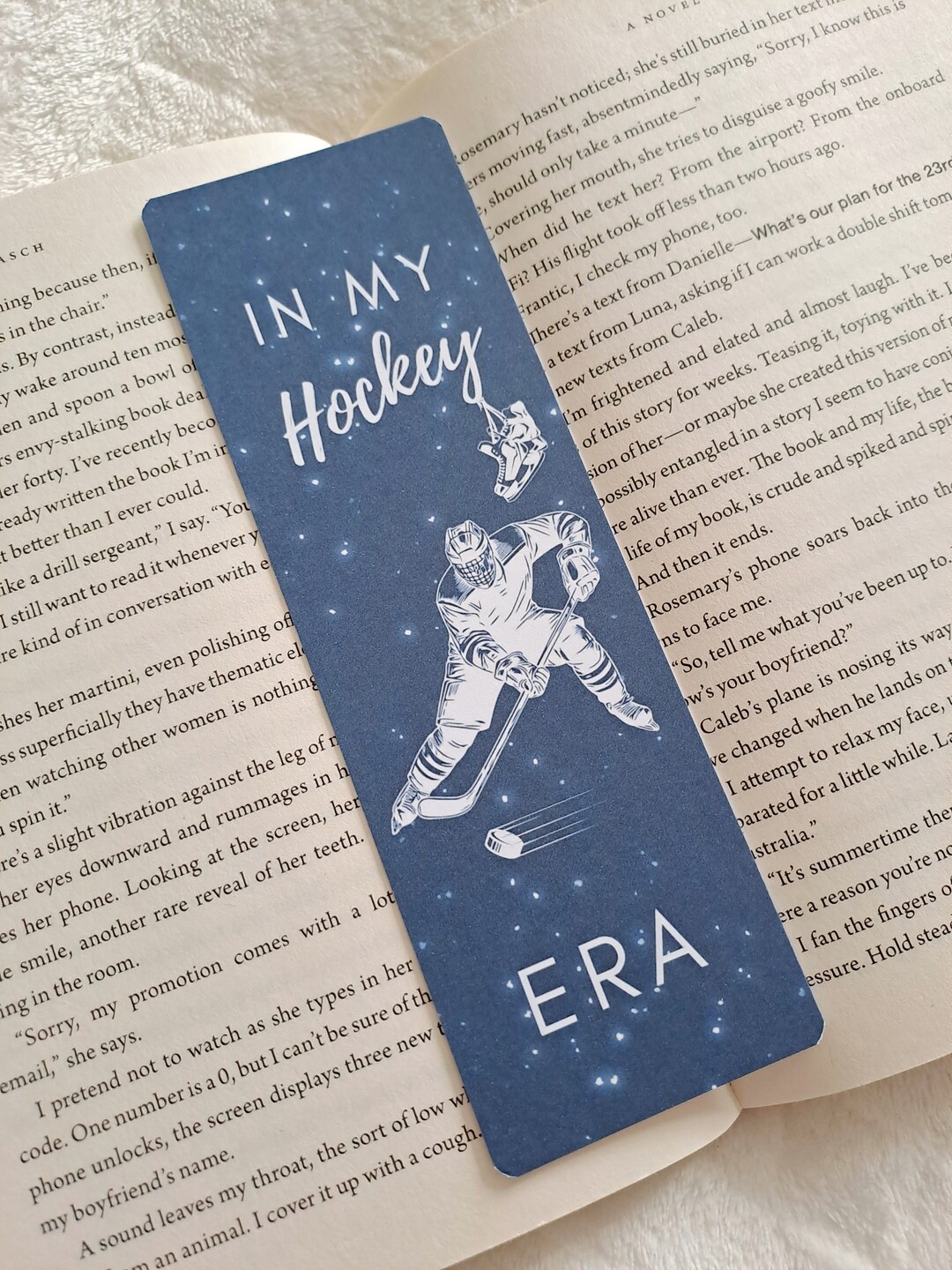 In My Hockey Era Bookmarķ - Romance Bookmarks | Reading Accessories ...