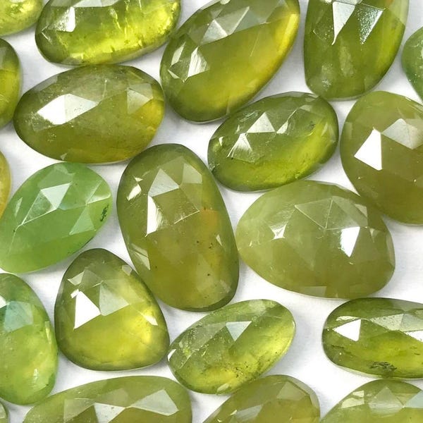 Vesuvianite Bracelet - Etsy