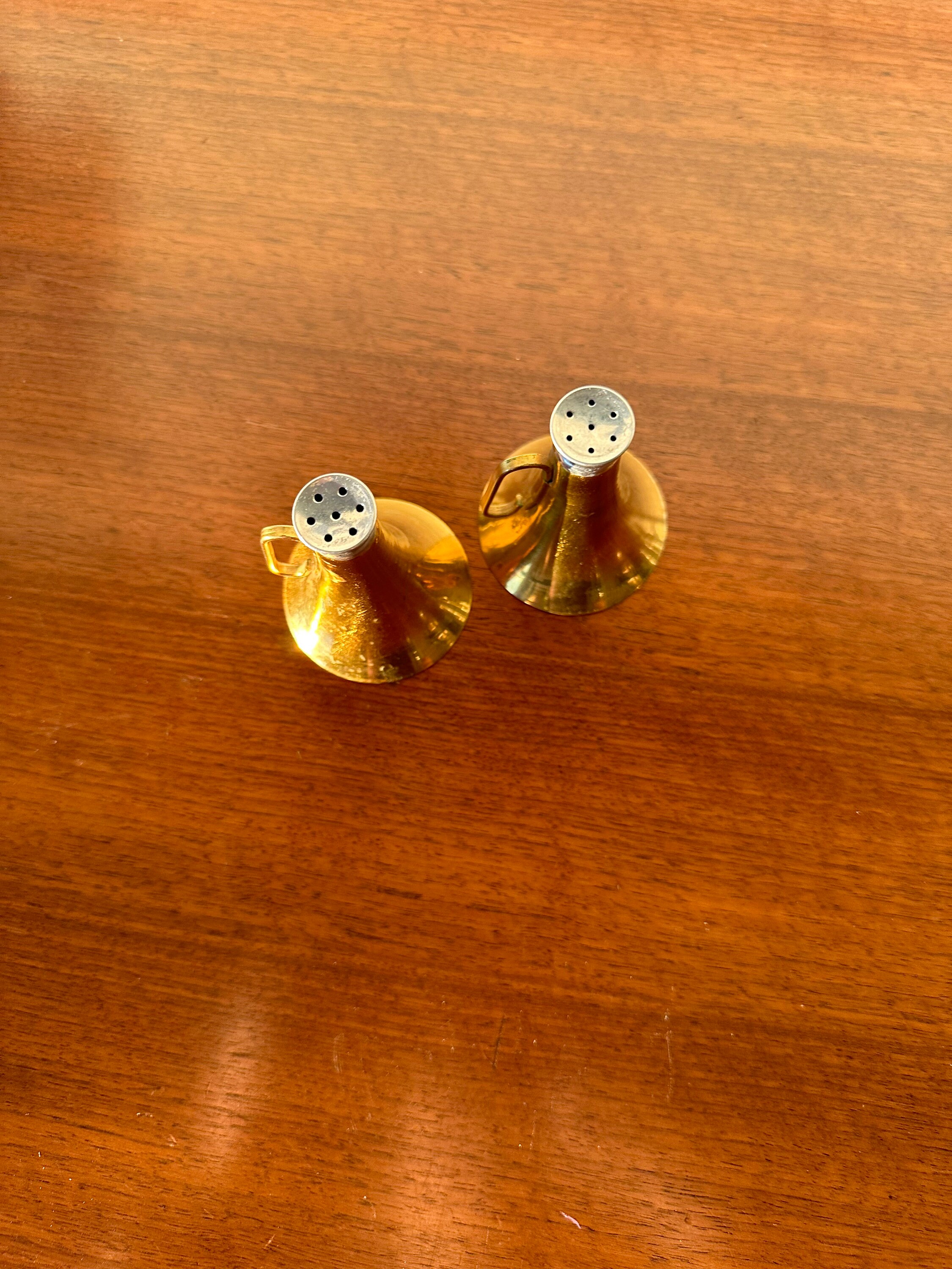 Brass 1950's Megaphone Salt and Pepper Shaker Set - Etsy