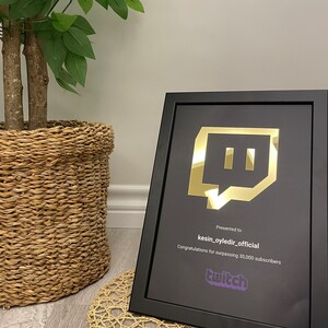 CUSTOM TWİTCH CREATOR Awards - Etsy