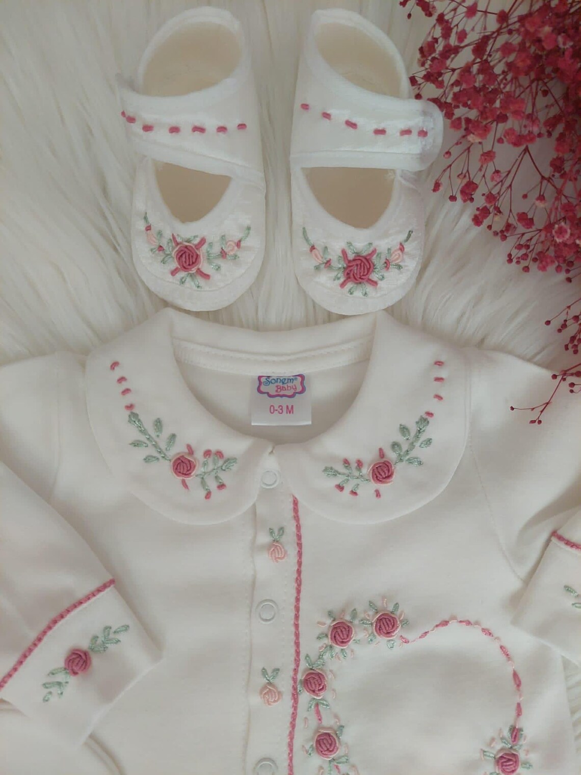 Personalized Newborn Baby Coming Home Outfit With a Name Embroidered ...