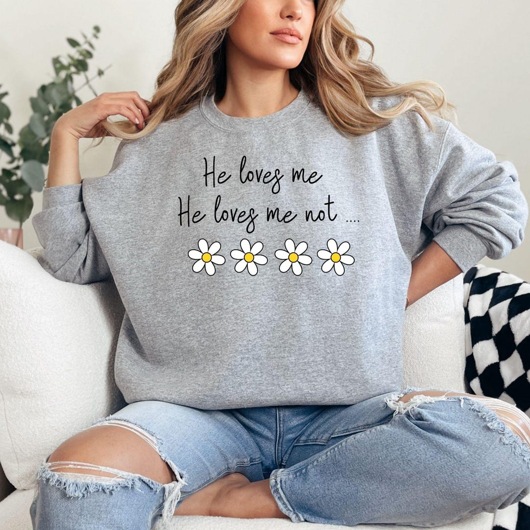He Loves Me, He Loves Me Not Daisy SVG & PNG – Romance Svg Png, Daisy ...