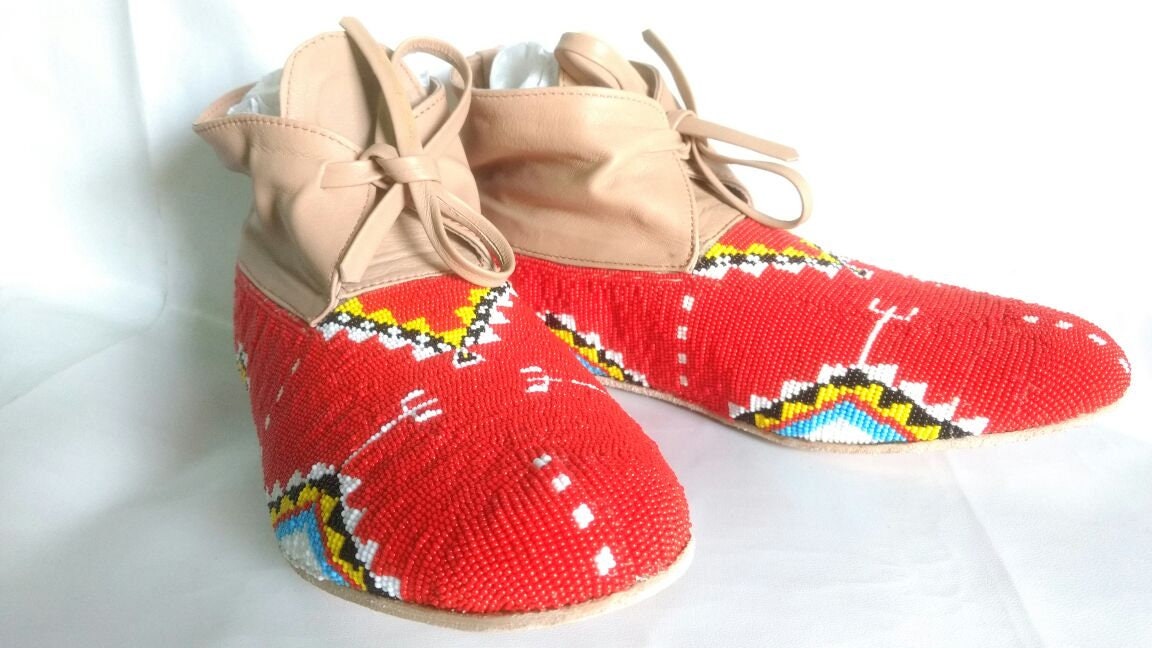 Handmade Beaded Leather Moccasins: Native American Style Buckskin Shoes ...