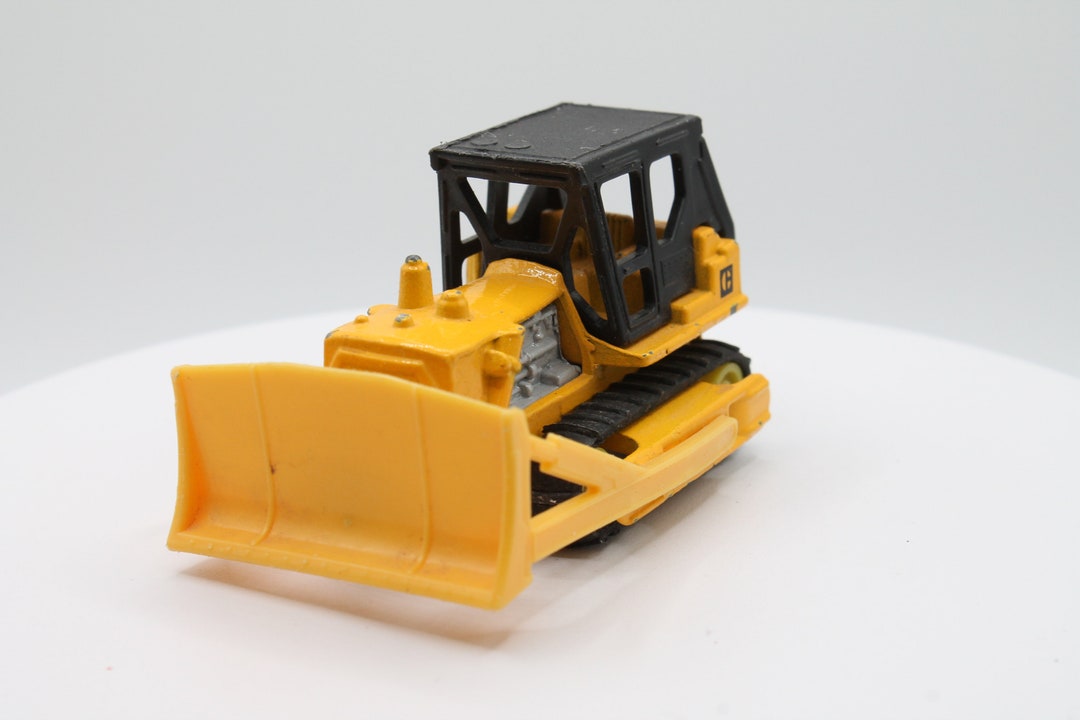 1982 Matchbox CAT D9 Tractor No.64 - Etsy