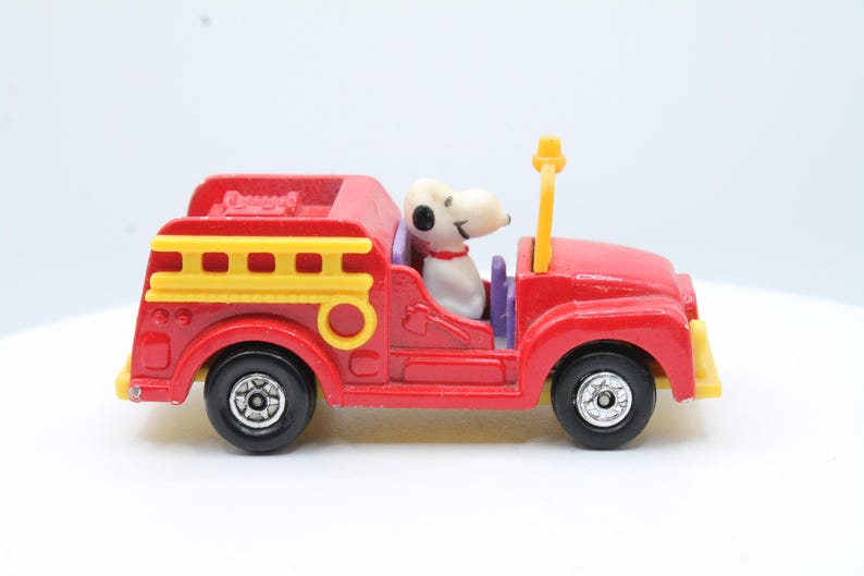 1976 Aviva Peanuts Snoopy Fire Engine No.c20 - Etsy