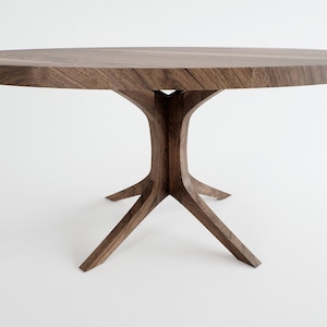 Experience the Best of the 80s With Our Art Deco Round Dining Table ...