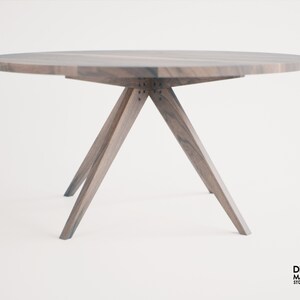 Round Dinning Table 66 Inch Round Rable Wood Christmas Decor Round ...