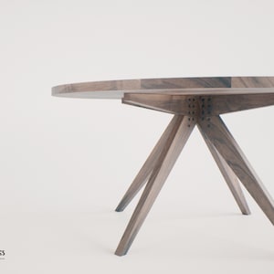 Round Dinning Table 66 Inch Round Rable Wood Christmas Decor Round ...