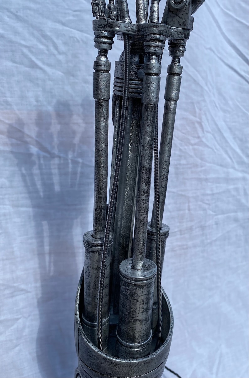 T2 Terminator T-800 Endoskeleton Arm Light up Display Life Size - Etsy
