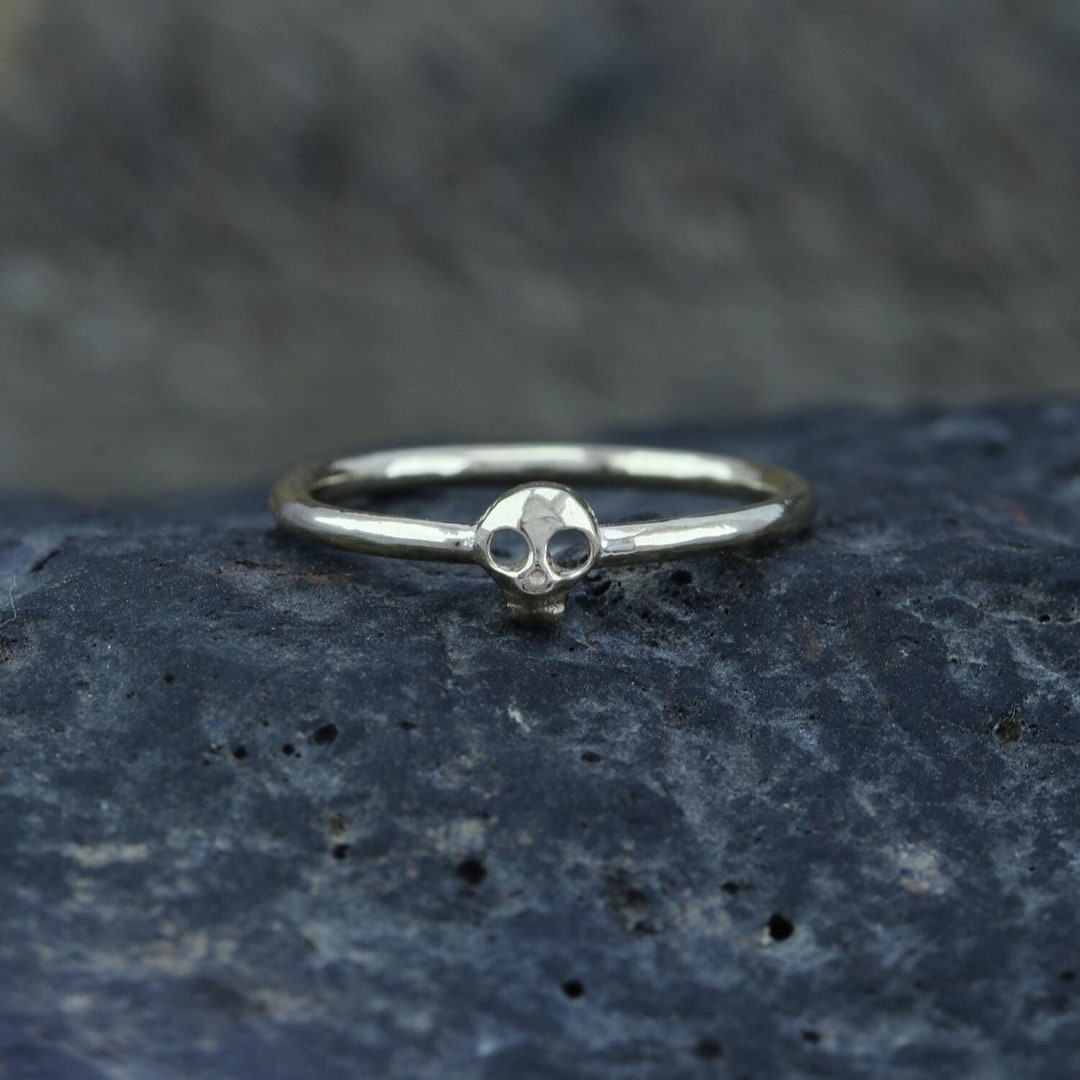 14k Gold Filled Skull Ring, Tiny Skull Ring Halloween Jewelry Gold ...