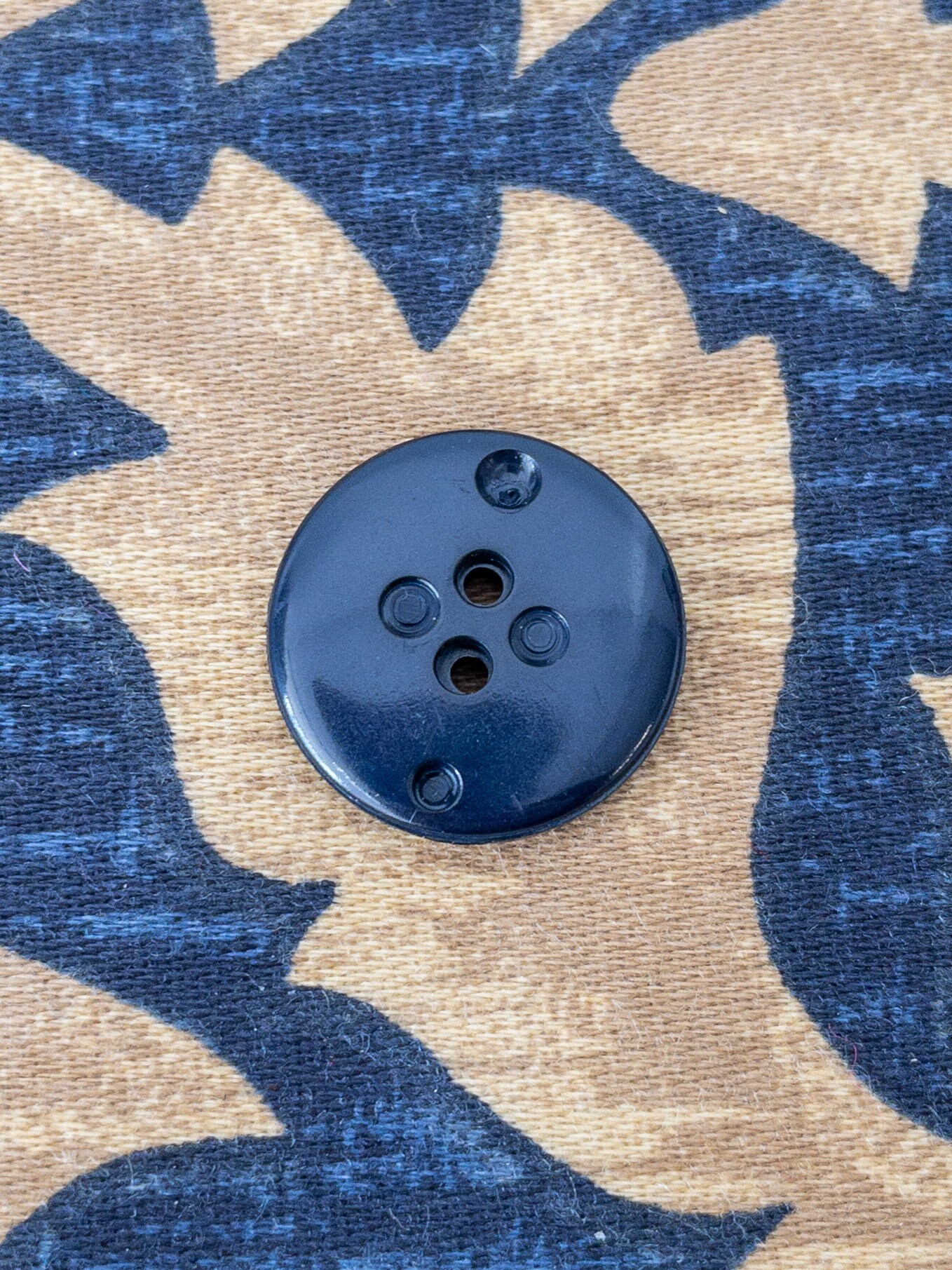 Vintage Navy Blue Buttons, Small Circular Buttons, Multifaceted Detail ...