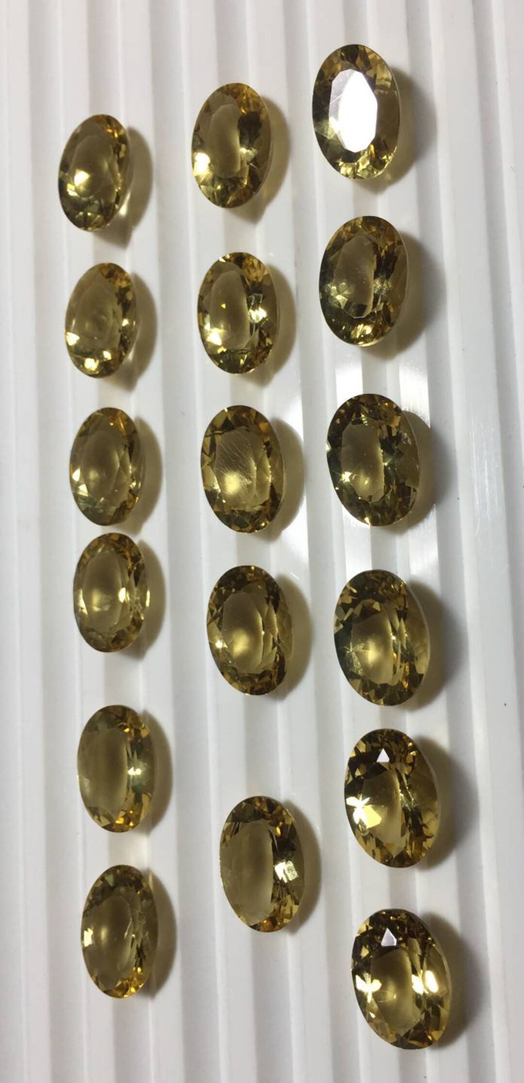 Natural Plagioclase Fledspar Yellow Labradorite Faceted Oval 10×14 Mm ...