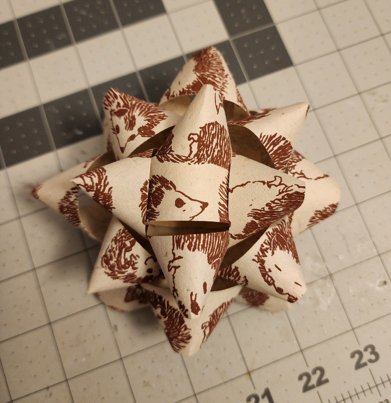Big Gift Bow - Hedgehog Lokta Paper Bow - Etsy