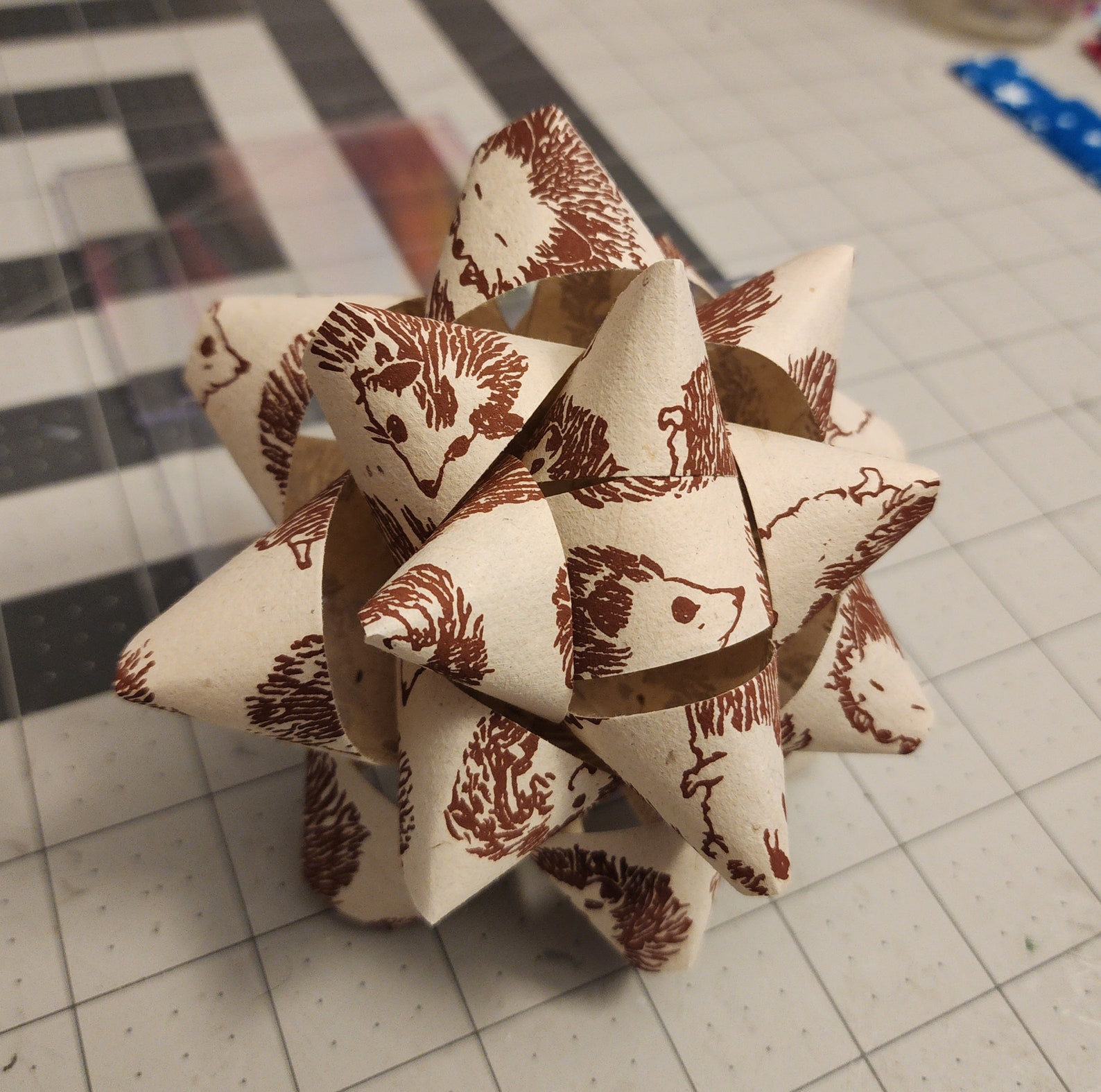 Big Gift Bow - Hedgehog Lokta Paper Bow - Etsy