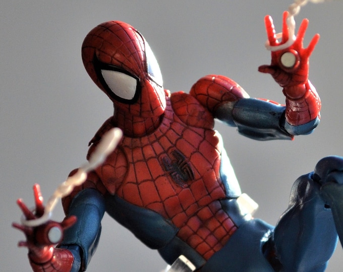 Spider-man - Comic Book Version - 6.25" Inch Action Figure / 34 Points ...
