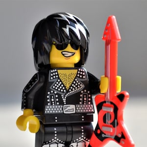 Rock Star Genuine LEGO® Minifigure // Rockstar Musician Arena Guitarist ...