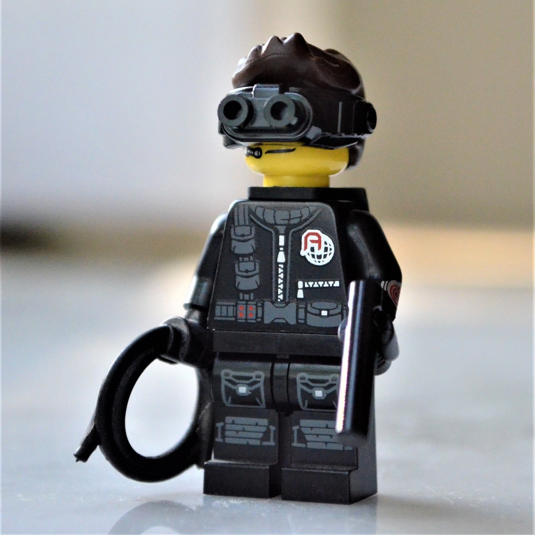 Spy - Genuine LEGO® Minifigure // Secret Agent Black Covert Ops Tom ...