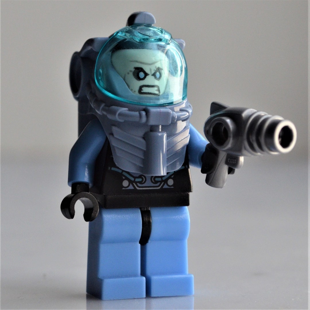 Mr. Freeze - 2013 Version From Set 76000 - Genuine LEGO® Minifigure ...