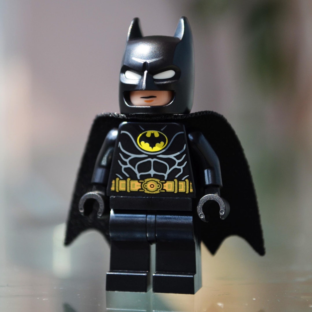 Batman - 1989 Movie Version // Genuine LEGO® Minifigure // With Black ...