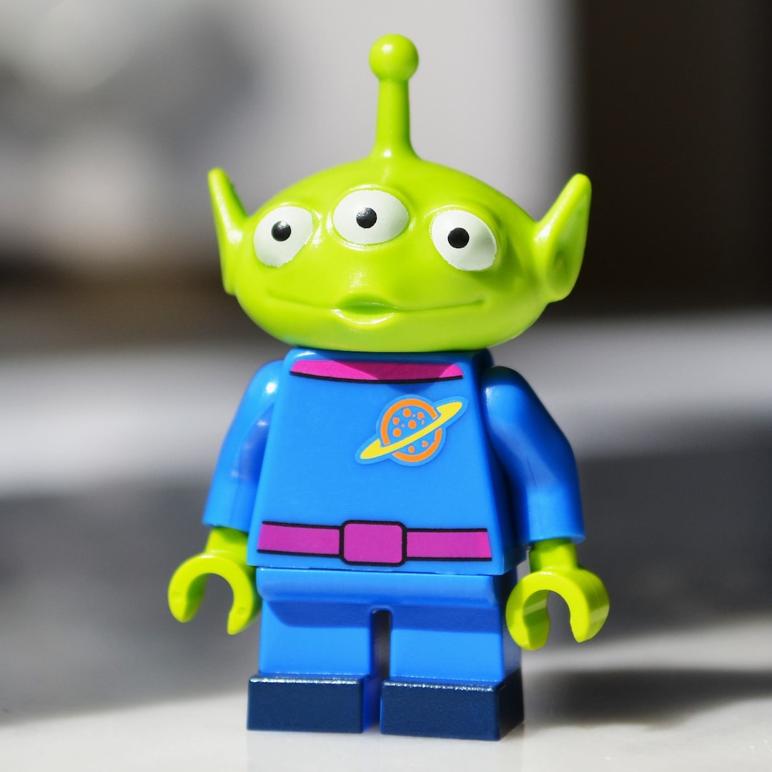 Alien - From Toy Story - Genuine LEGO® Minifigure // Little Green Men 1 ...