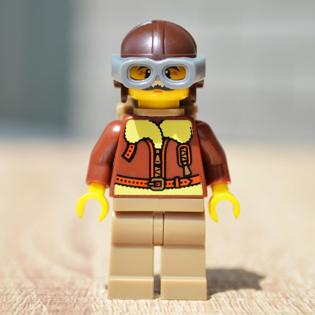 Pilot - Genuine LEGO® Minifigure / Aviator Aviation Man Explorer ...