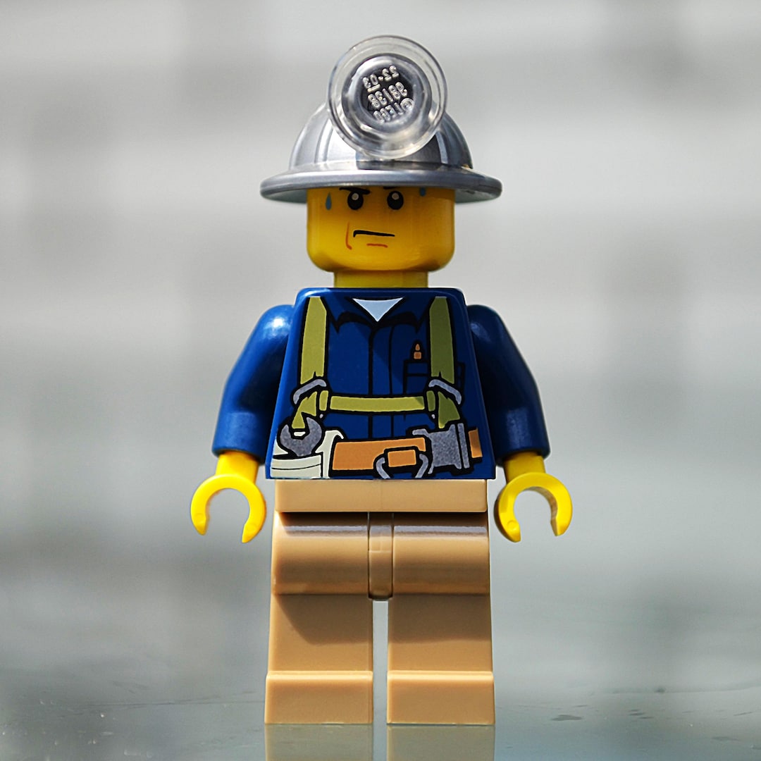 Miner - Genuine LEGO® Minifigure / Mining Construction Worker Handyman ...