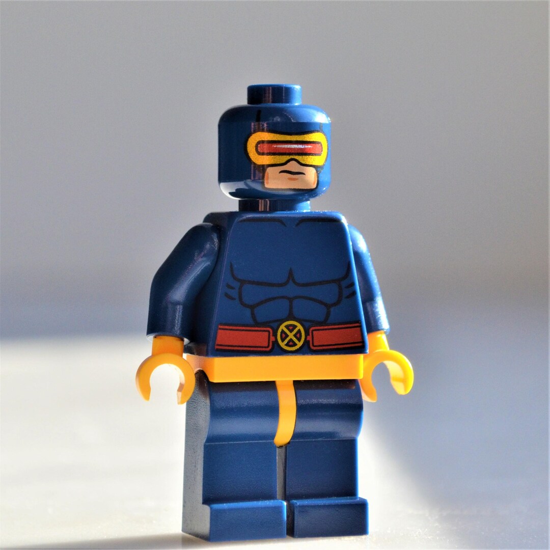Cyclops - Genuine LEGO® Minifigure / Classic Dark Blue and & Yellow ...