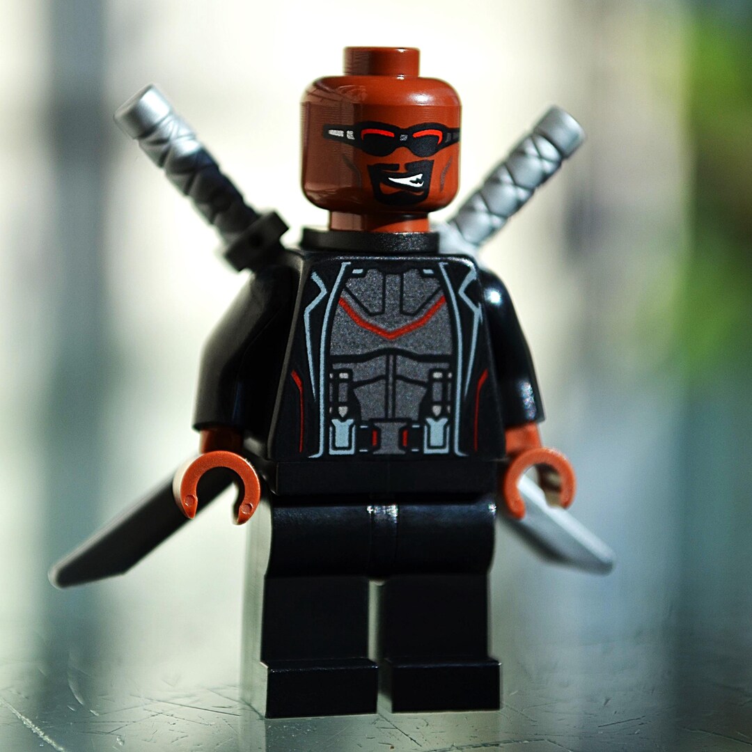Blade - 2021 Design With Swords & Scabbard - Genuine LEGO® Minifigure ...