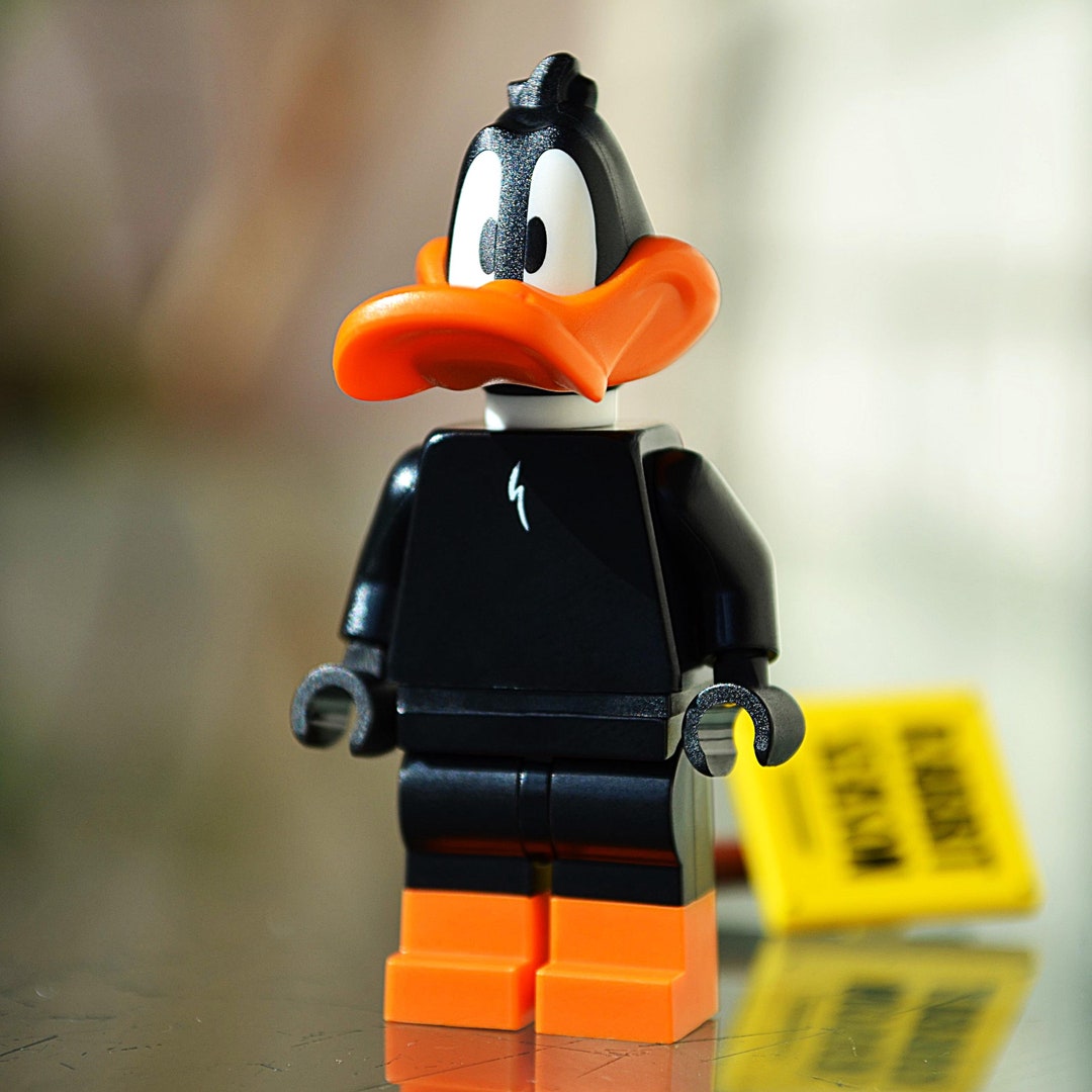 Daffy Duck - Genuine LEGO® Minifigure // 2021 Design Version With ...