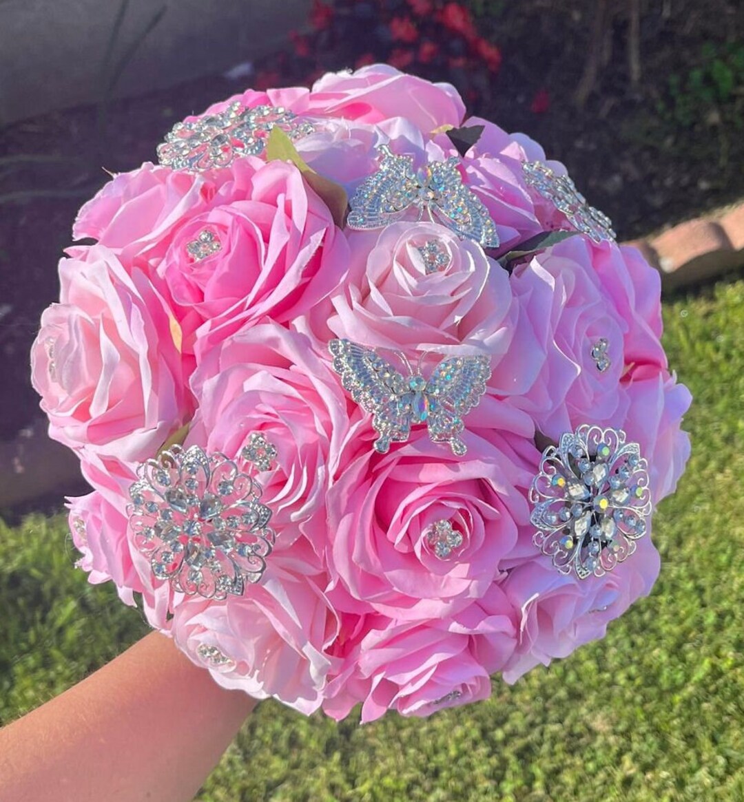Handmade Pink Rose Bouquet: Silver Brooch Quinceañera Wedding - Etsy