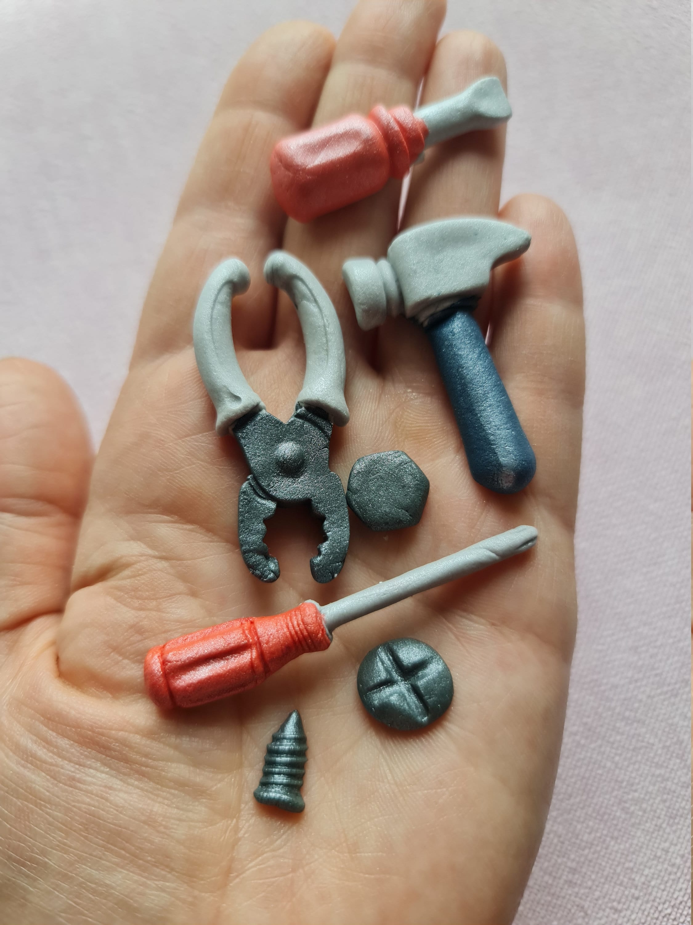 36 Edible Fondant Tool Cake Toppers, Hammer, Screwdriver, Pliers - Etsy