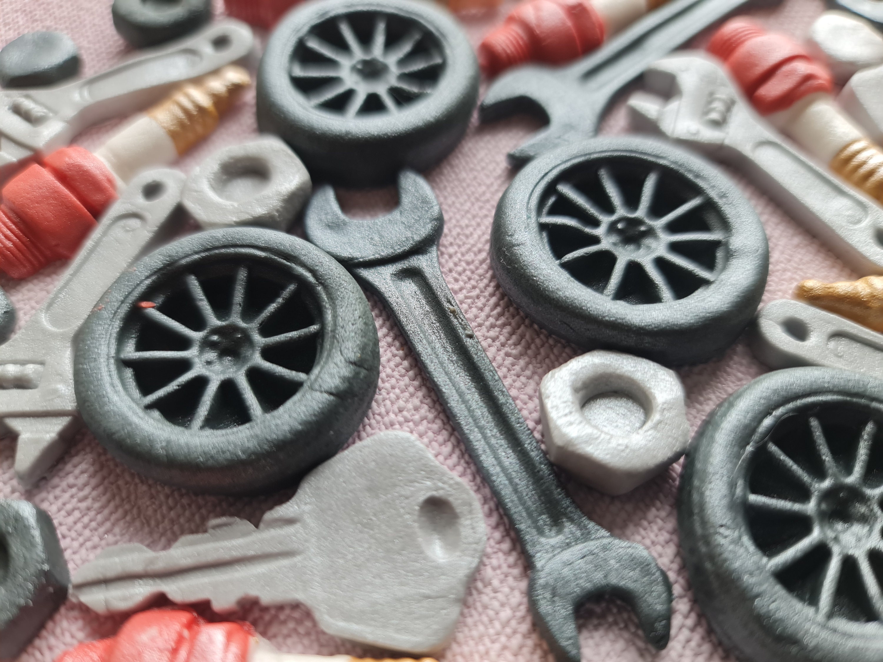 Fondant Tool Cake Toppers: 36-piece Mechanic Car Theme Setno Extra Fees ...