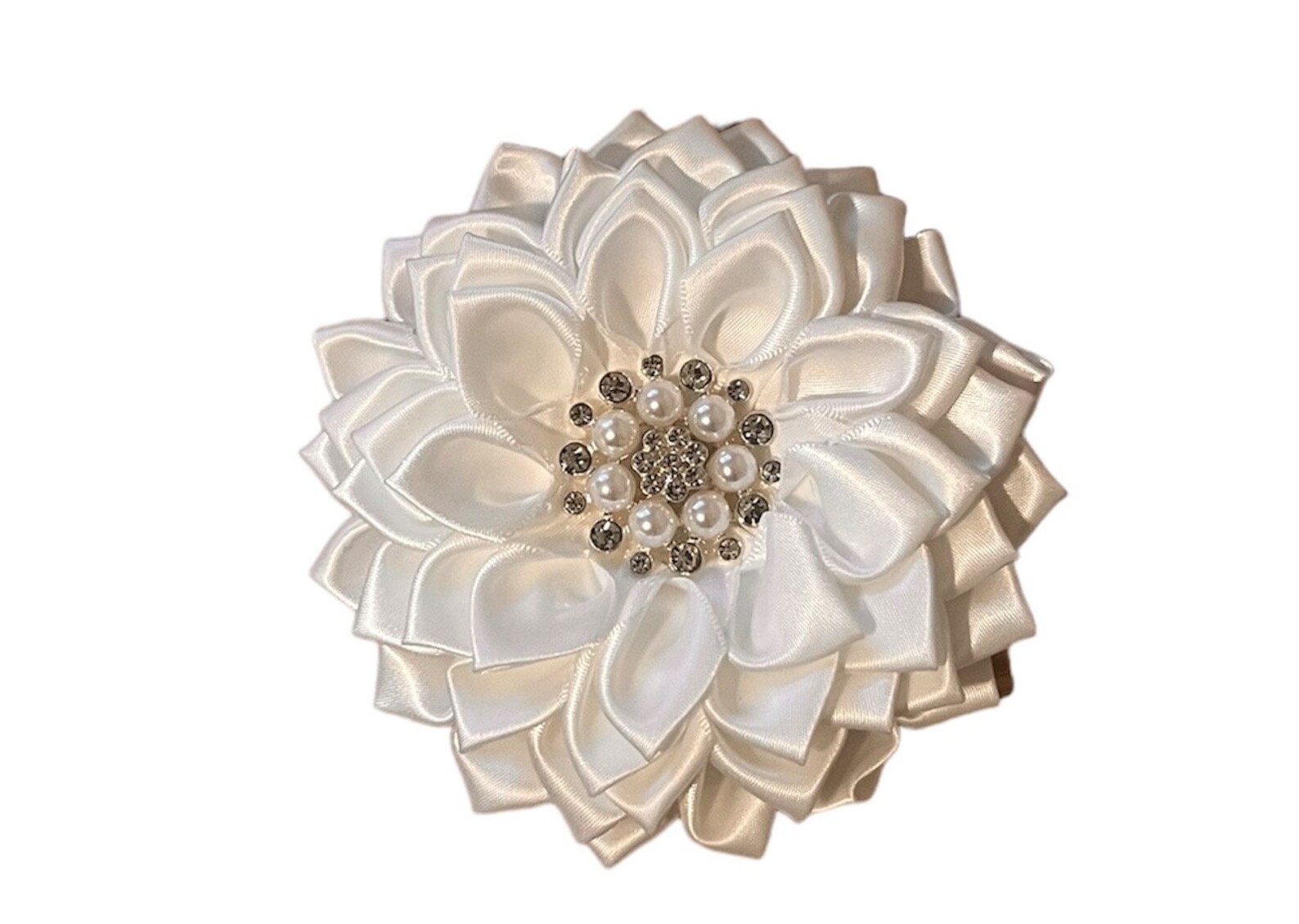 Protocol White Flower Brooch - Etsy