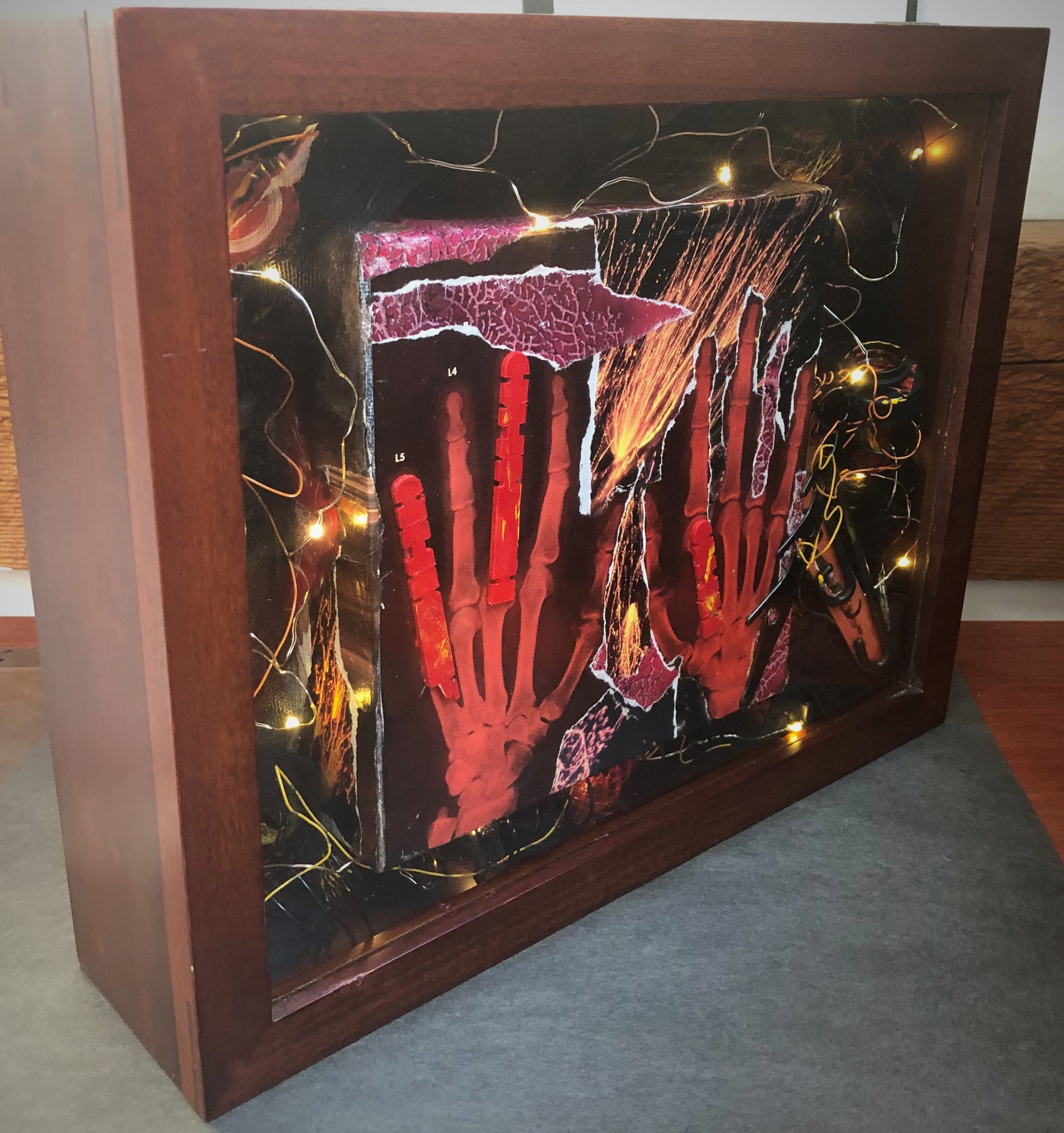 Shadow Box Art wired Skeleton Hands - Etsy