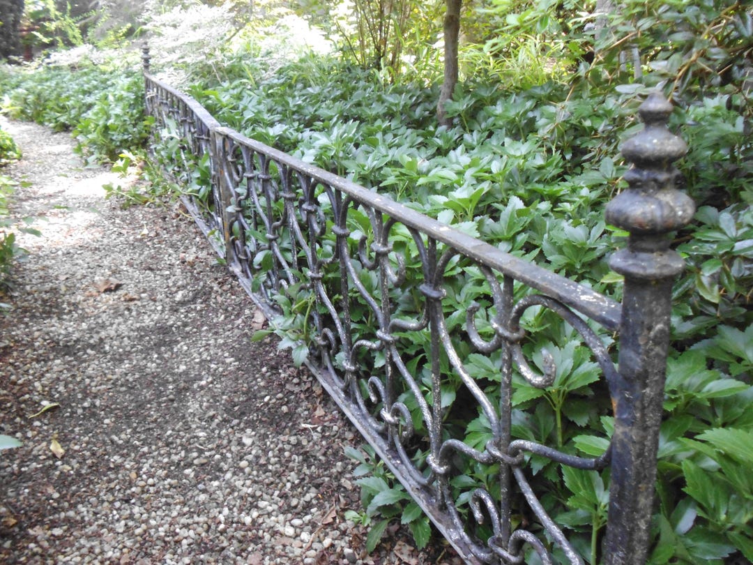 Antique 2 Bed Fence Lattice Iron Lattice Fence Window Grille Iron ...