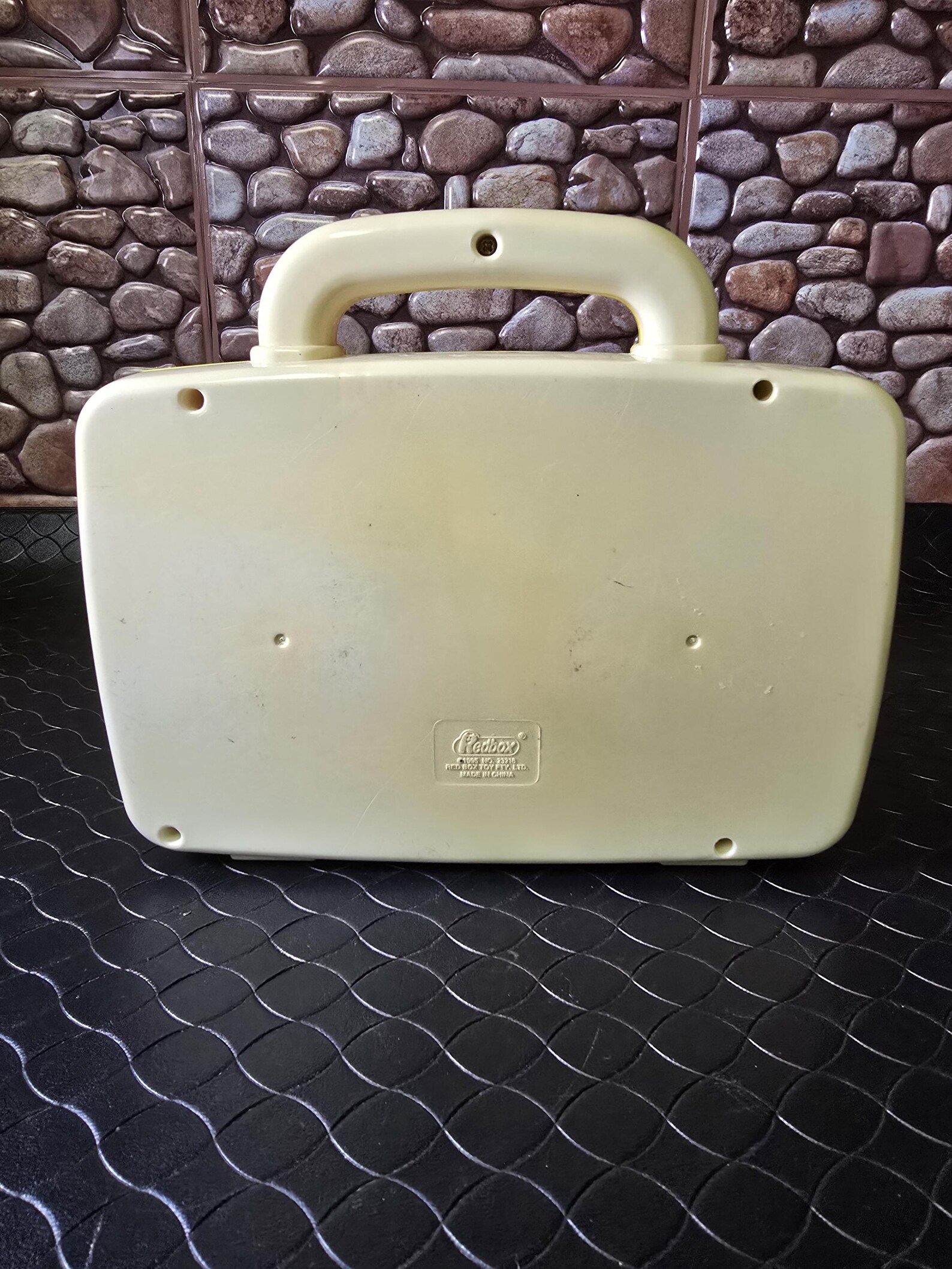 Vintage 1995 Redbox Wind up Musical TV Box - Etsy