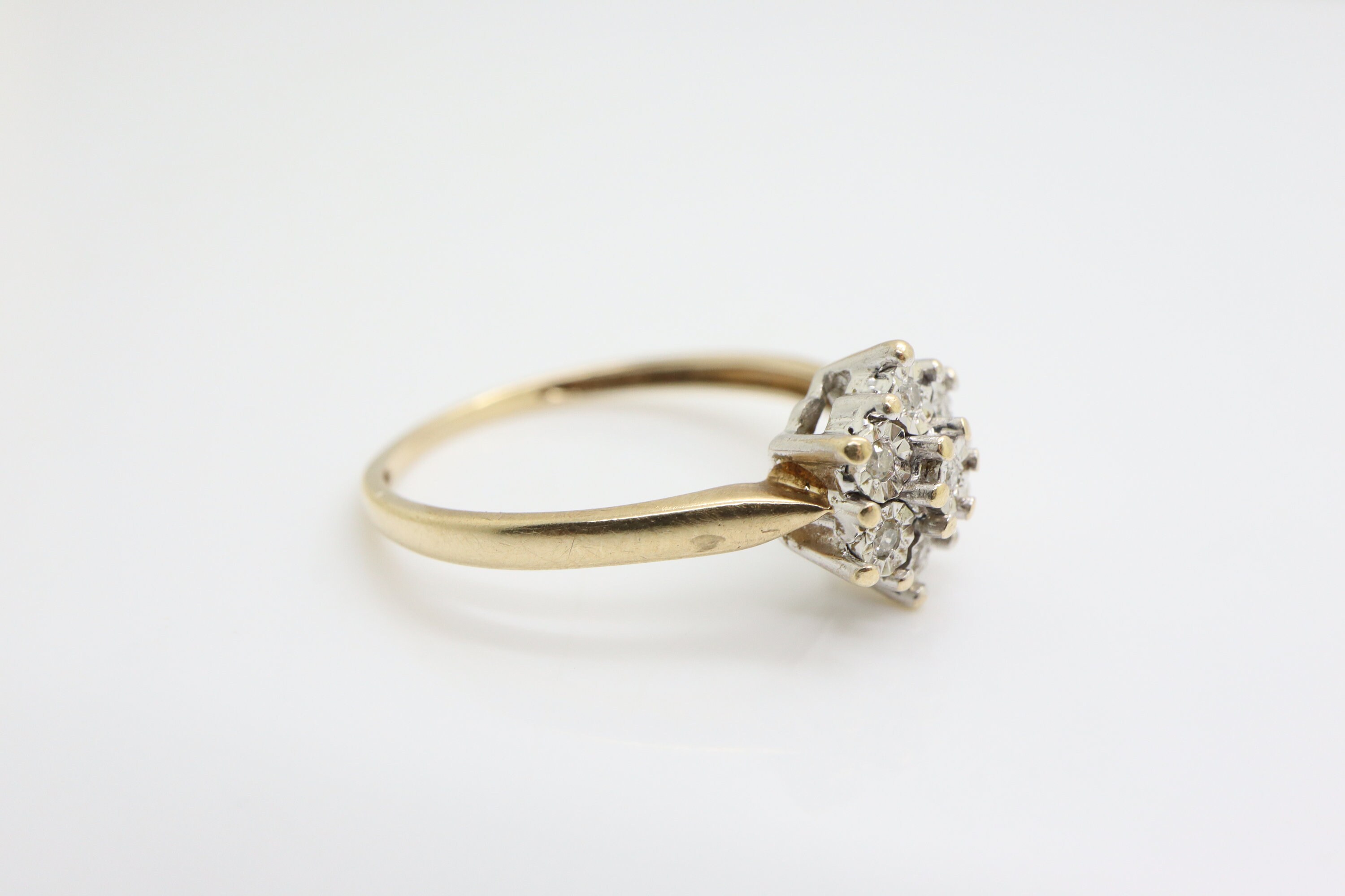 Vintage 9ct Yellow Gold Diamond Cluster Ring, Size 13 - Etsy Vintage 9ct Yellow Gold Diamond Cluster Ring, Size 13 - Etsy