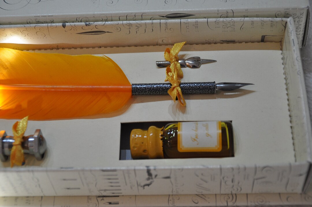 Calligraphy Set With Goose Feather in Yellow & Accessories 0201 in a ...
