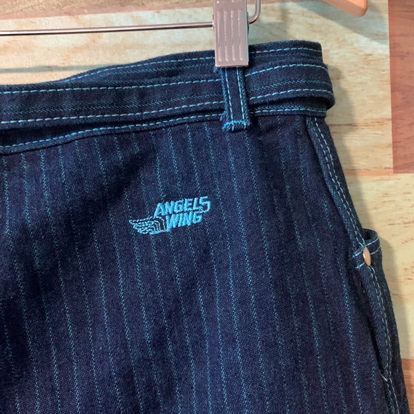 Pinstripe Vintage - Etsy