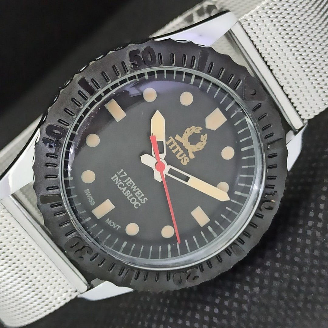 40mm Vintage Titus Hand-winding Swiss Mens Movable Bezel Black Dial ...
