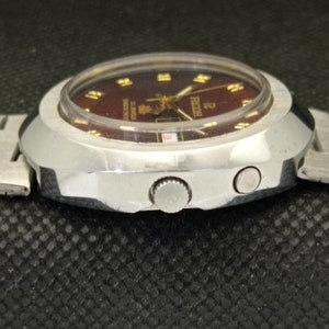 Genuine Vintage Ricoh R31 Automatic Japan Mens Day/date Oval Shape ...