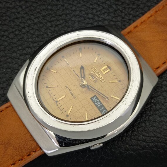 Rare Vintage Seiko 5 Automatic Japan Mens Day/Date Or… - Gem