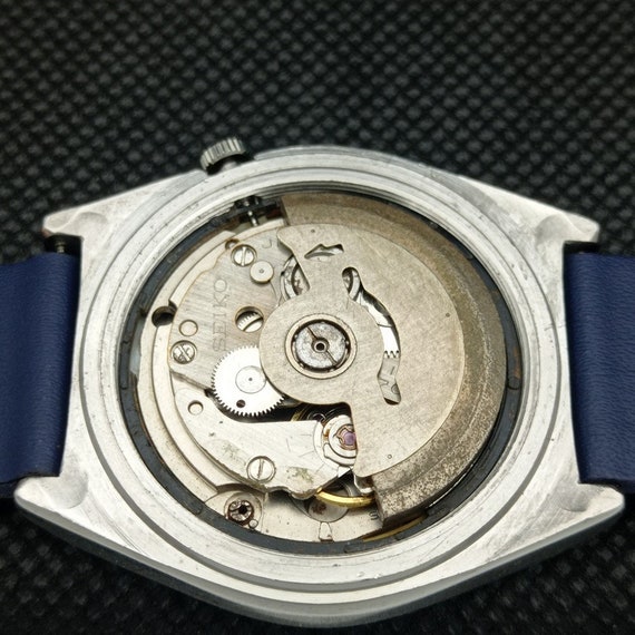 Vintage Seiko 5 automatic 7009a Japan mens day/date a… - Gem