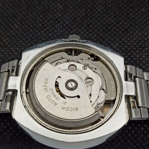 Genuine Vintage Ricoh R31 Automatic Japan Mens Day/date Oval Shape Blue ...