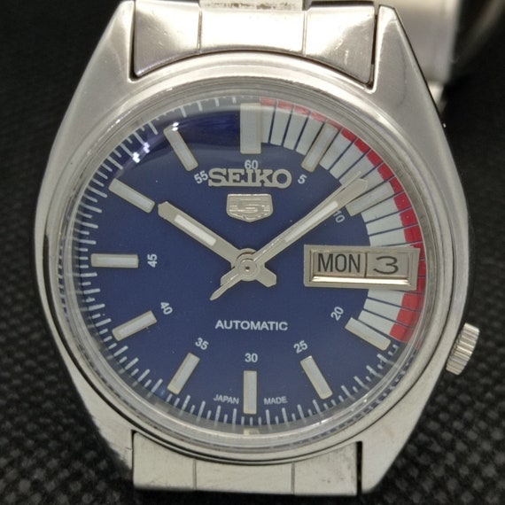 Genuine Vintage Seiko 5 automatic 7009a Japan mens da… - Gem