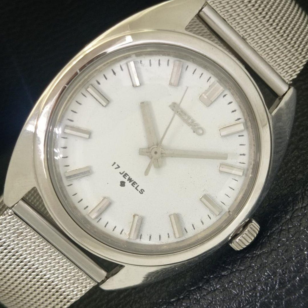 Vintage Seiko Japan 66A Hand-winding Mens White Color Dial Wrist Watch ...